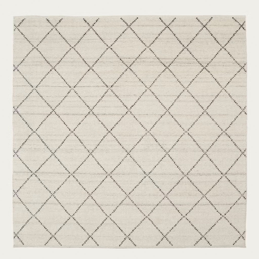 Atlas Wool Rug – Diamond Pattern | Luxe & Humble