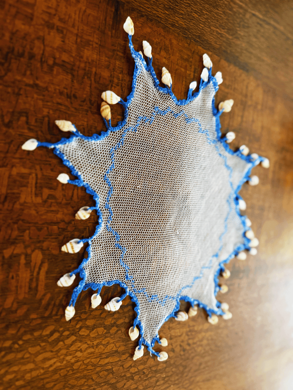 🌿 Vintage Glass Bug Covers with Shells – A Charming Outdoor Essential ...